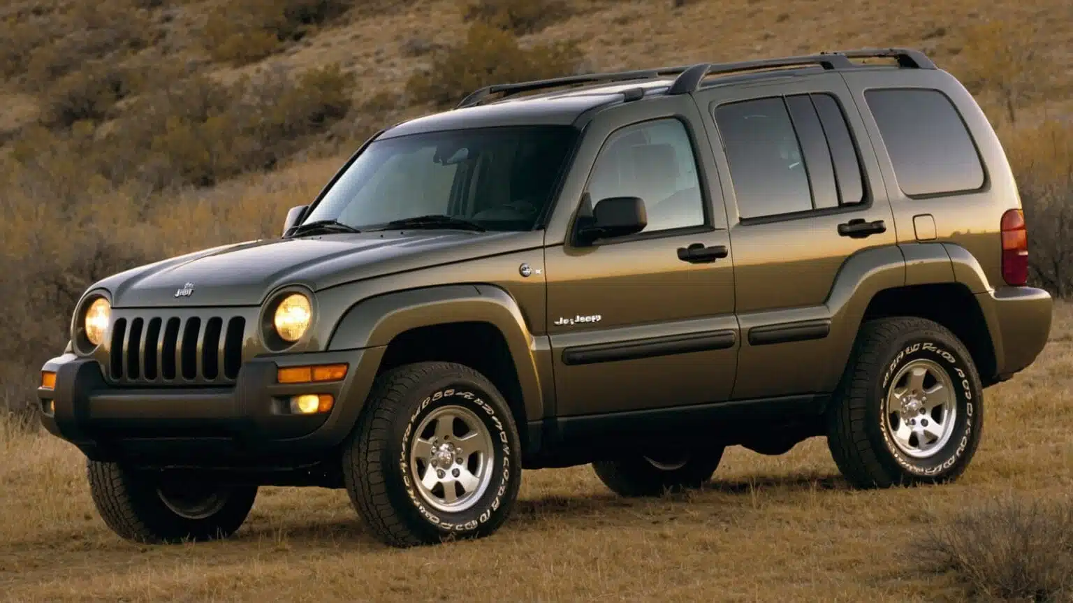 The Famous 2004 Jeep Liberty Problems You Need to Know! | Amazing Cars ...